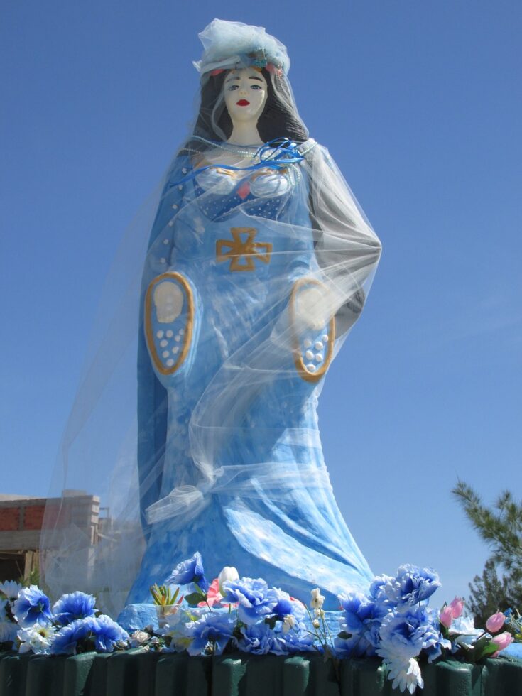 Iemanjá: Brazilian Traditions and the Festival for the Queen of the Sea ...