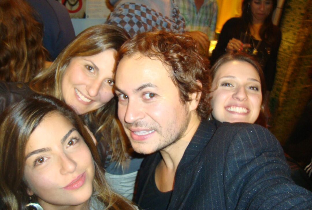 “DEL MUNDO” BUT INSPIRED BY THE UNIQUE BRAZILIAN BEAT - Soul Brasil ...